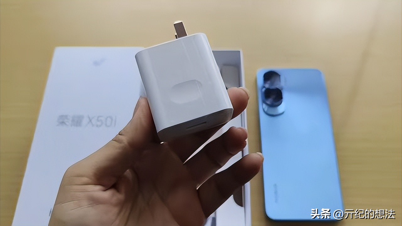 Honor X50i real machine exposure: 100 million pixels + Dimensity 6020, positioned at 1000 yuan ...