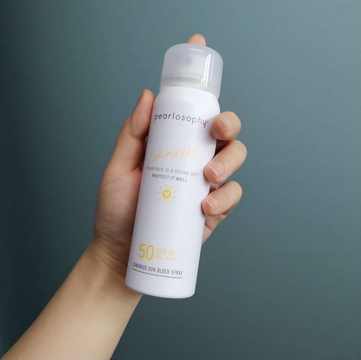 Summer is most inseparable from Pearl Aesthetics Clear Sunscreen Spray ...