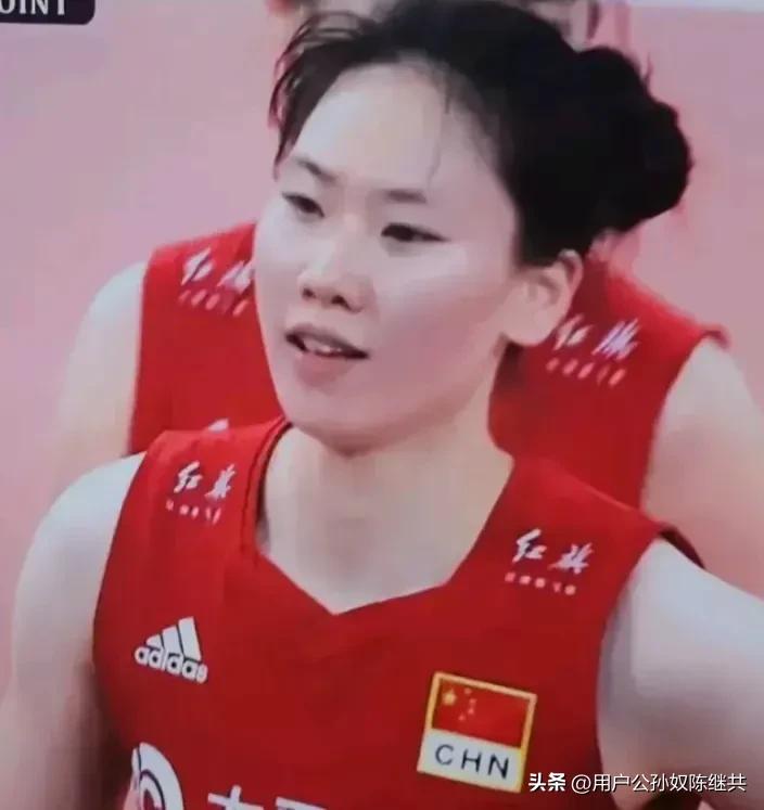 The second team of the Chinese women's volleyball team and head coach ...