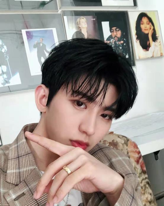 Cai Xukun's popularity was all based on his blackened basketball skills ...
