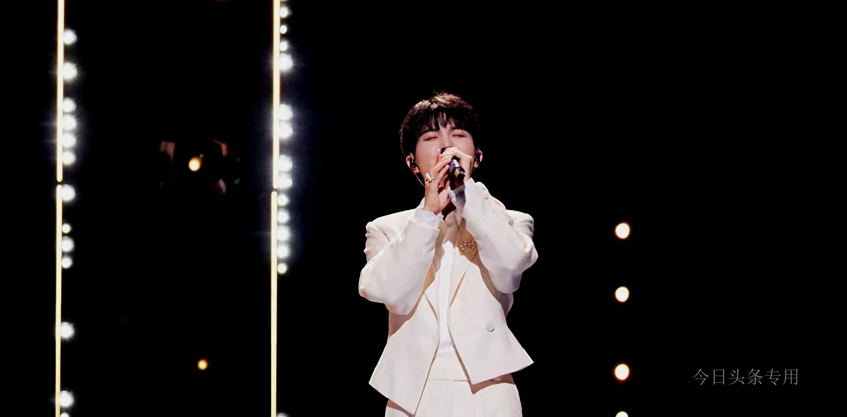 Thank you very much! Zhou Shen's Beijing concert, every song is a ...