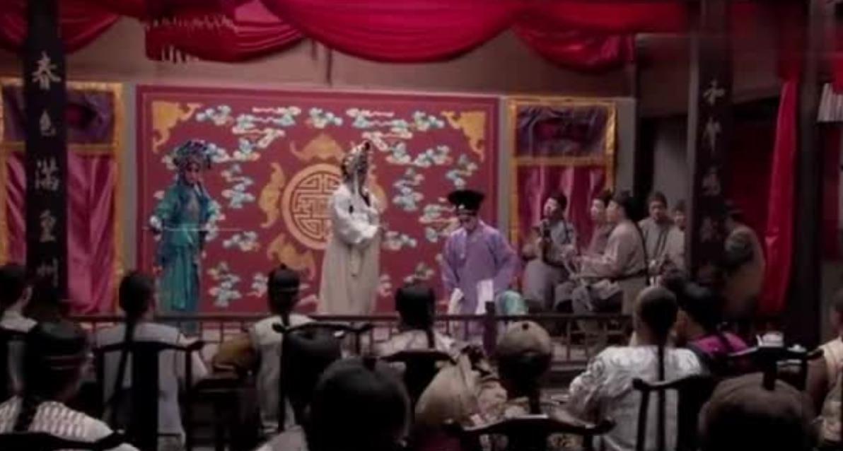 Ma Buqing listened to a play in Lanzhou, fell in love with a beautiful ...