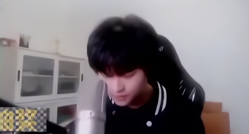 Beimu came back after a few days off the air. The peak was 2,000 points ...