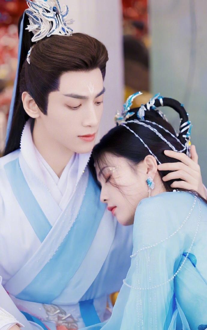 The new domestic entertainment "first love face ceiling" was ridiculed ...