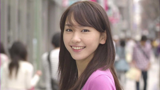 The top 10 Japanese female stars with the best smiles, Yui Aragaki and Rimi Ishihara are on the ...