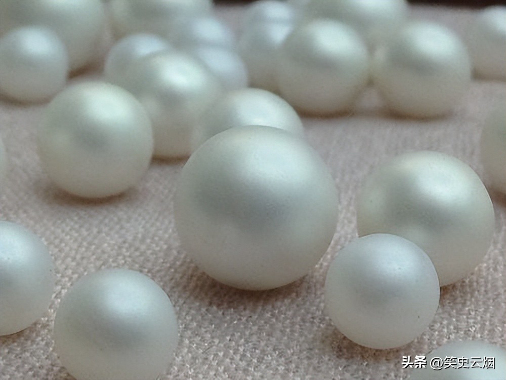 Pearl trade in Holland in the 17th century and its impact on the ...