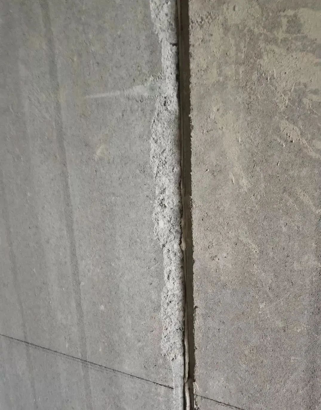 Common quality problems of lightweight partition boards: easy to crack ...