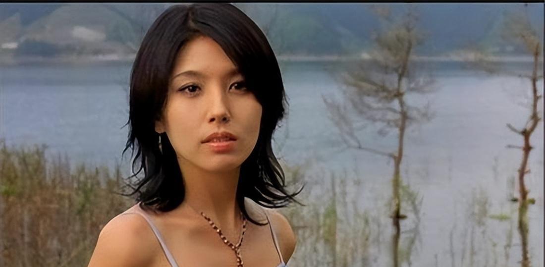 25-year-old Li Eun-joo was played by the chaebol for 8 hours. When he ...