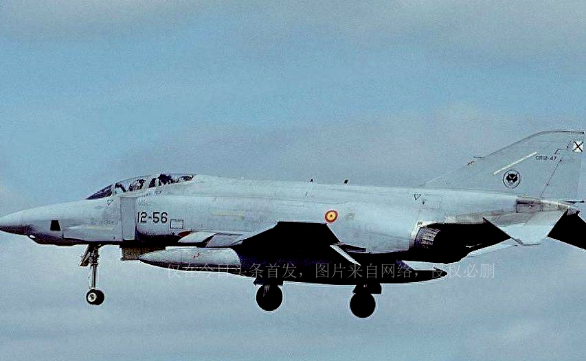 The Chinese Air Force fighter "J-10" ranks high on foreign media's list ...