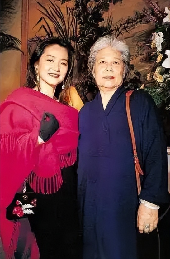 The same father and the same mother have different fates!Brigitte Lin ...