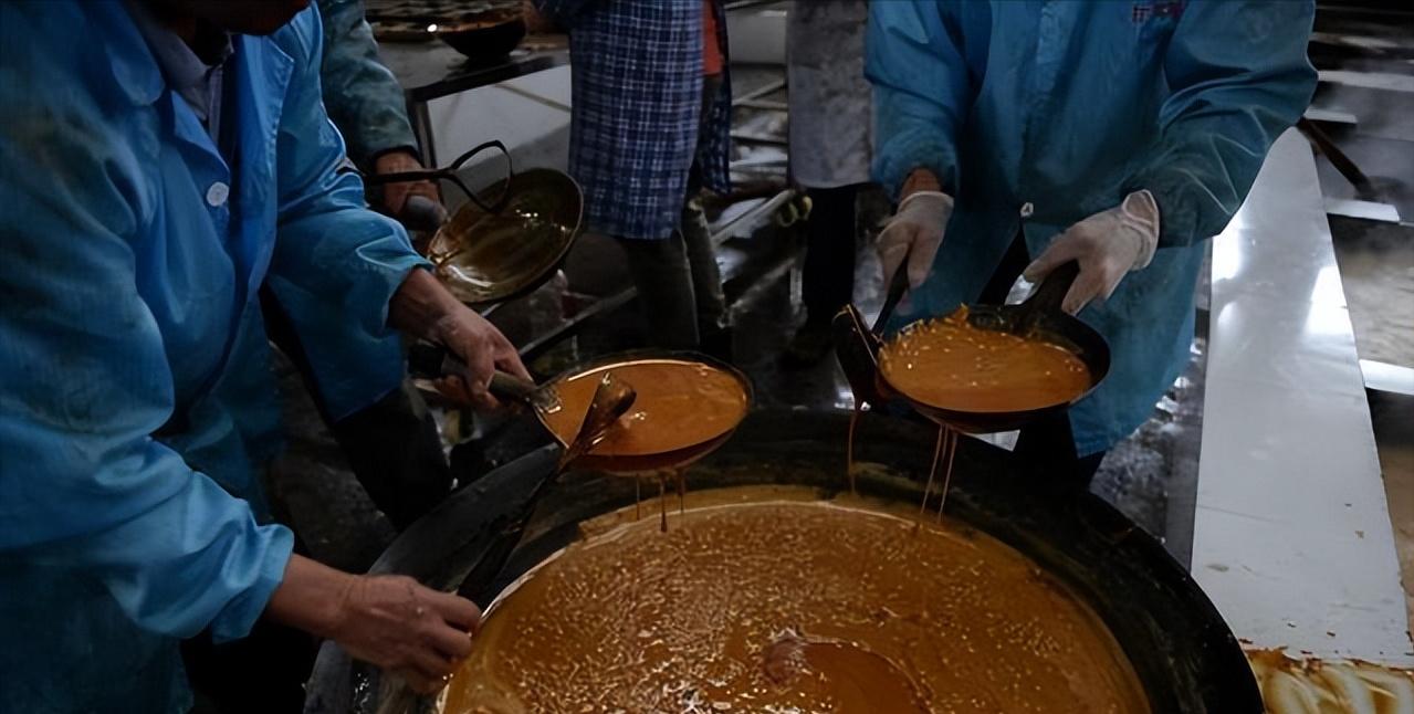 Briefly analyze the history and development of ancient sugar refining ...