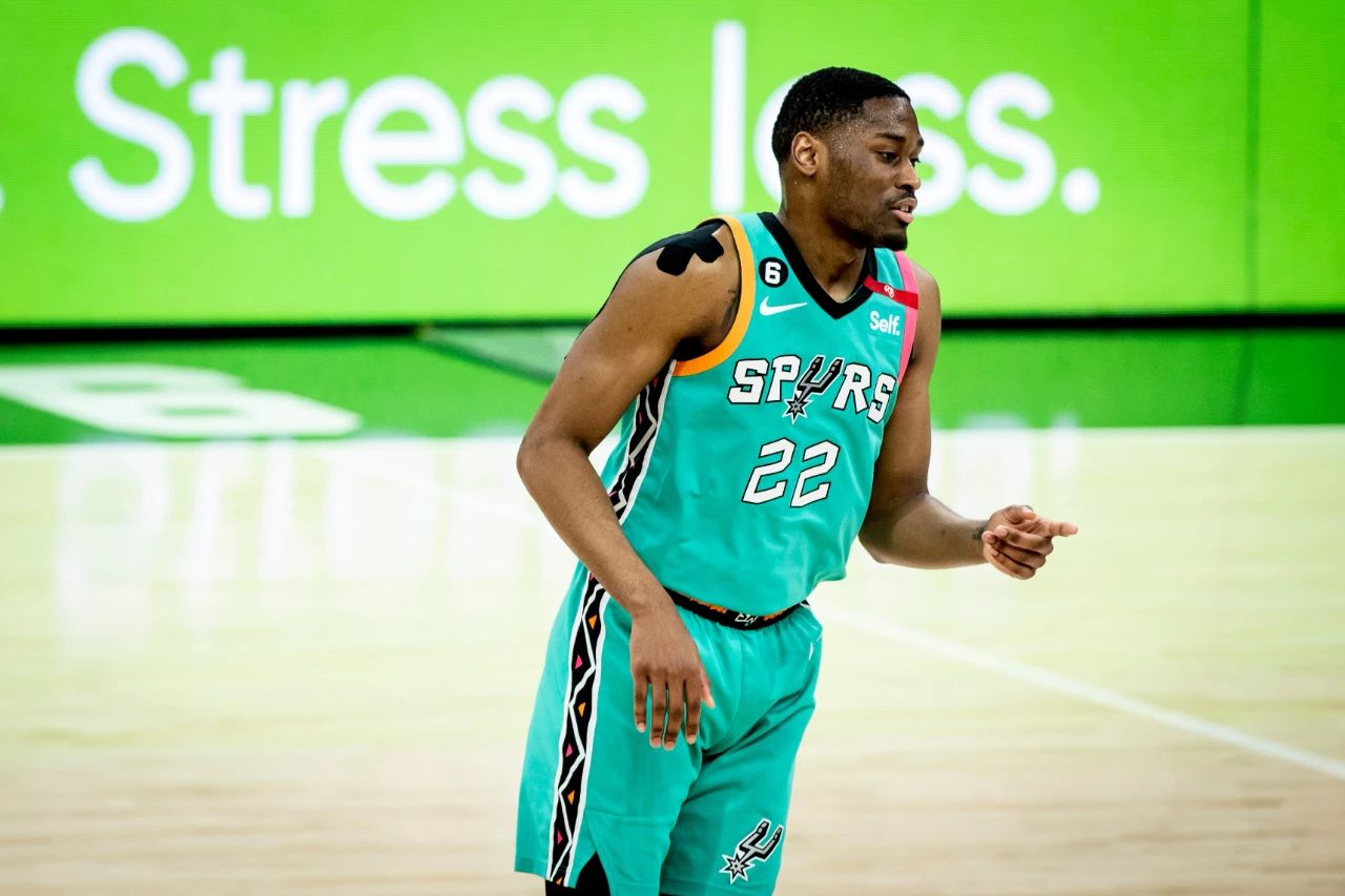 Player Season Summary – Malachi Branham - iNEWS