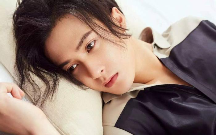 The artist's foreign name attracts heated discussions!Wang Hailin named ...