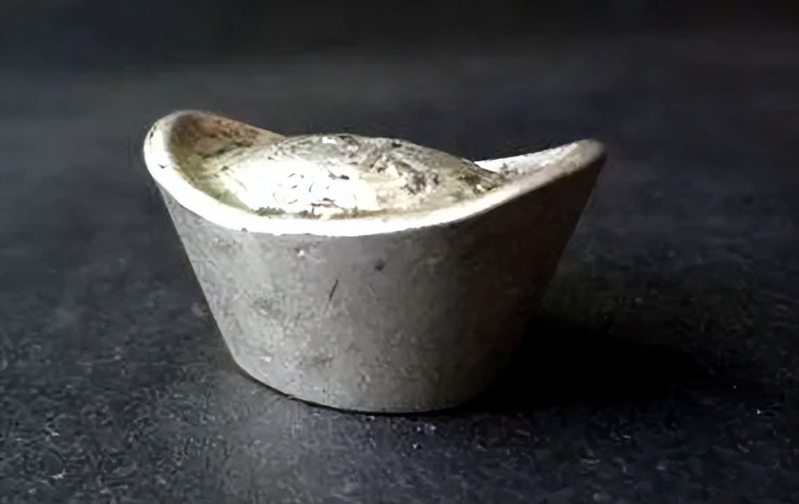 Ancient silver is not only currency, it is a noble silver gift vessel ...