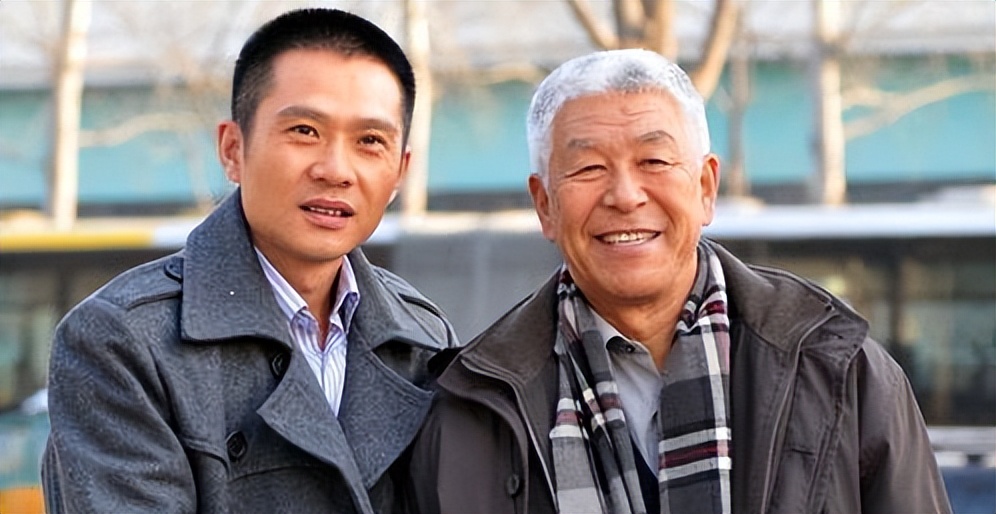 Old drama bone Zhang Hongjie: His wife has been paralyzed for 30 years ...