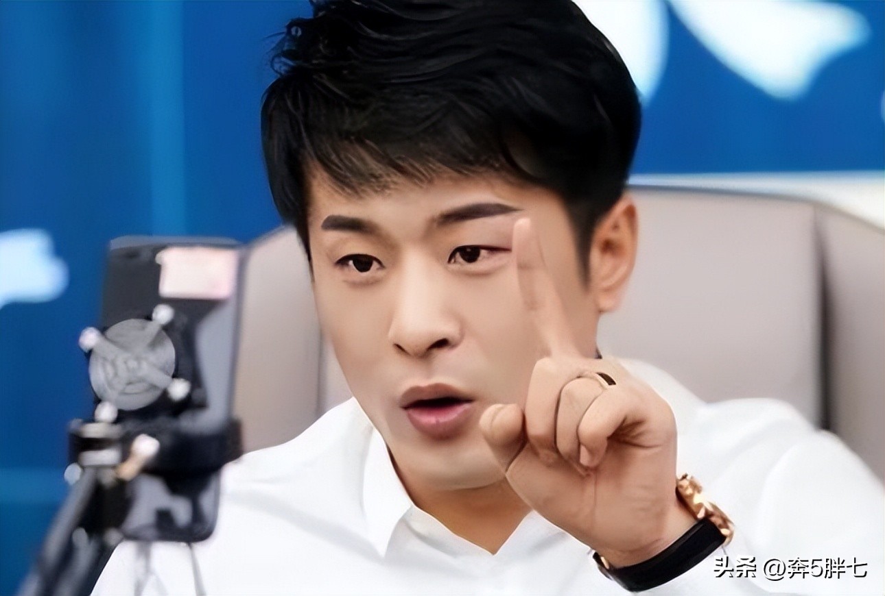 Dong Yuhui made another golden sentence, the woman in white was ...