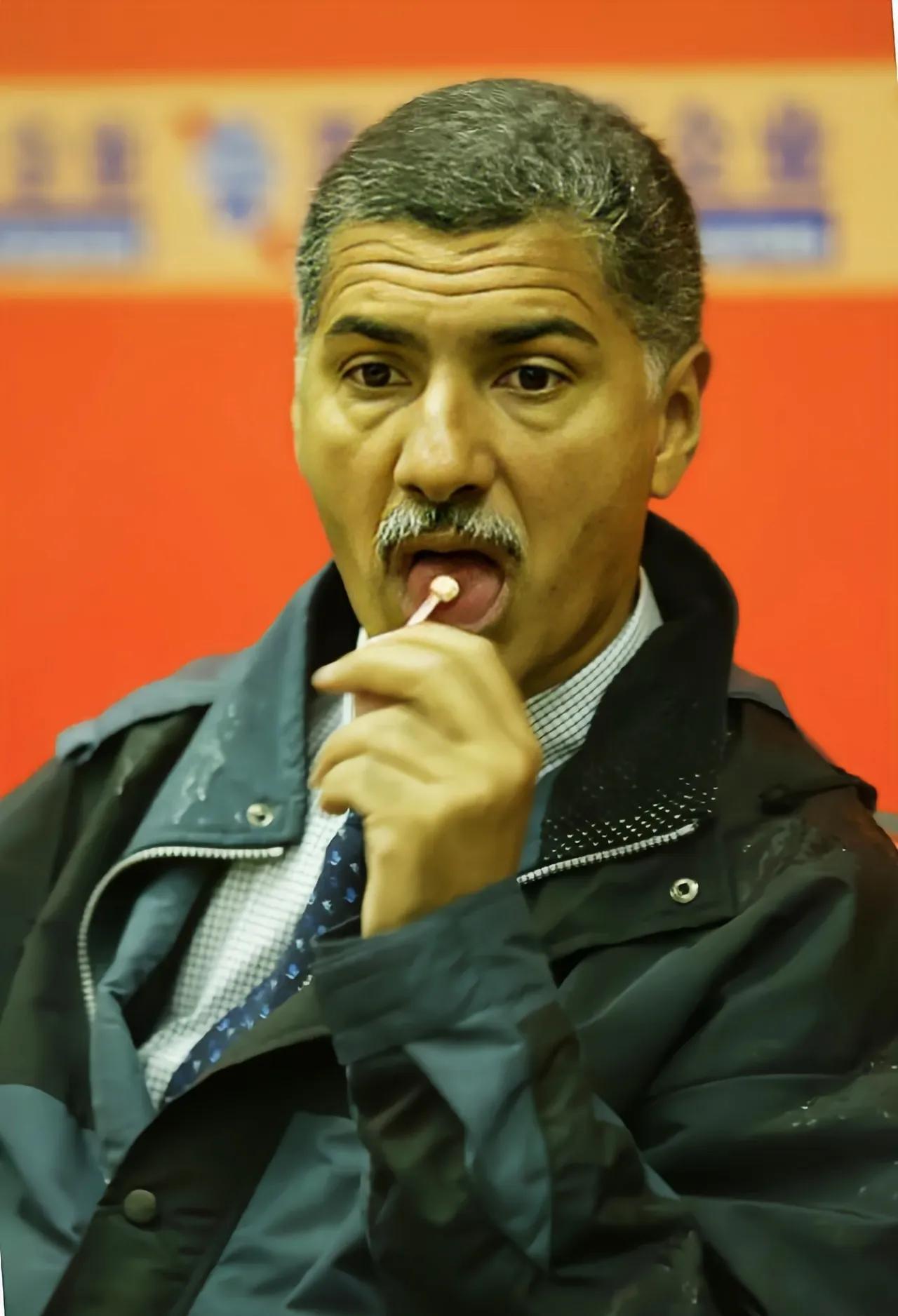 Green Rivers and Lakes Talk about Wei Qun (Part 2) - iMedia