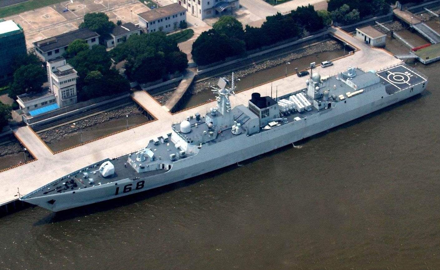 The Guangzhou ship has been refitted. There is no phased array radar and no HQ-9. Is it another ...