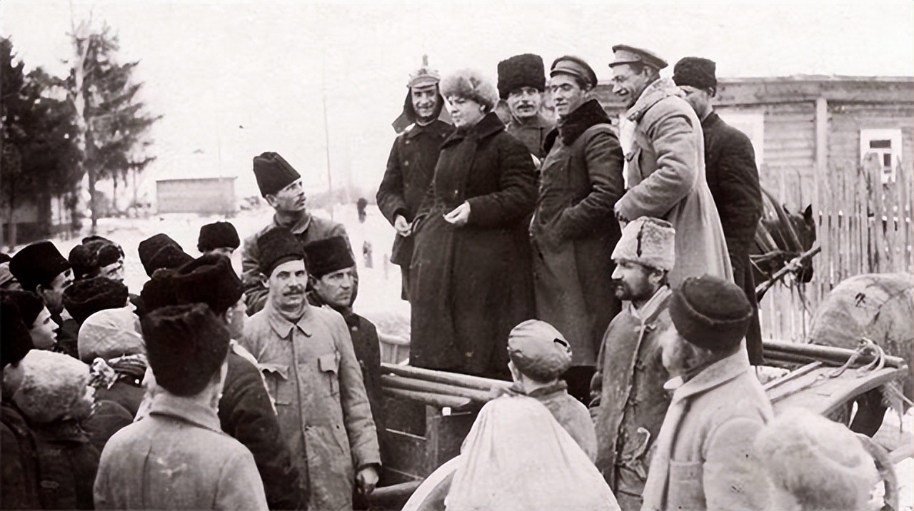 What changes and developments did Russia experience during Stalin's ...