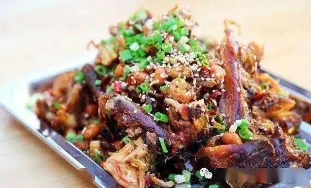 Eating rabbit meat in Chengdu is very comfortable. - iMedia