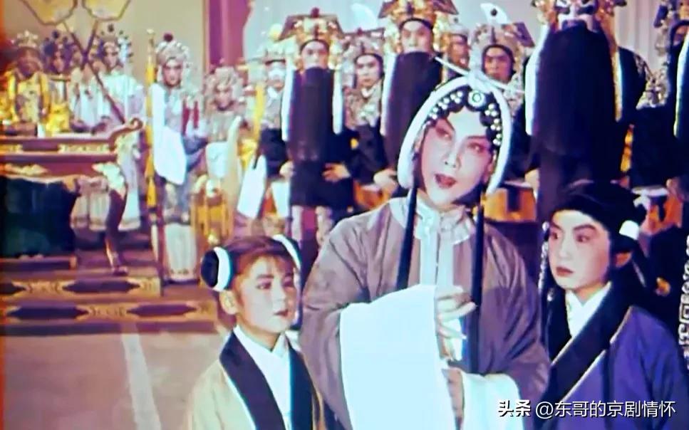 The Peking Opera "Xingxinxi" "Qin Xianglian" with strong people's ...