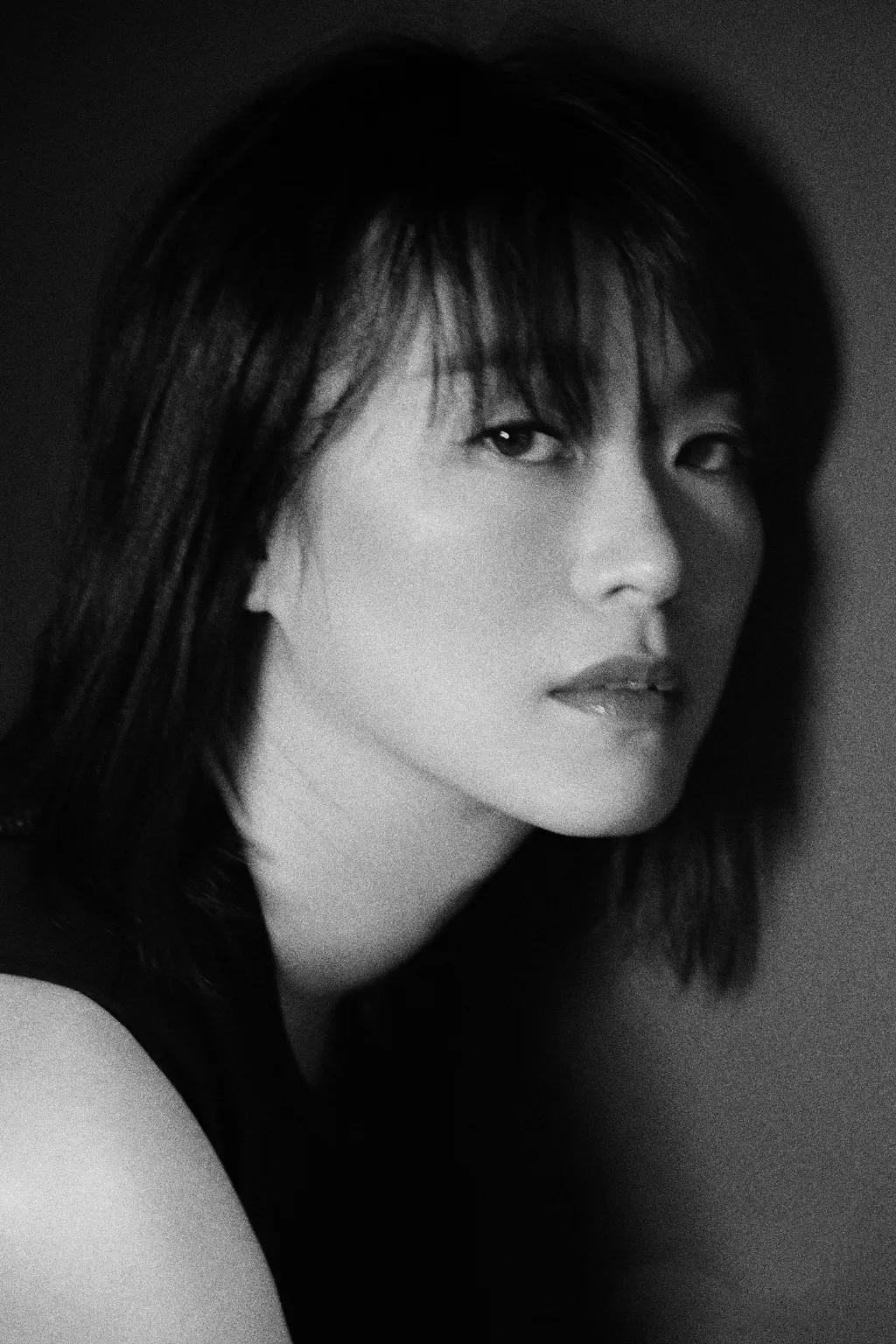 Huang Lu's beautiful picture - iNEWS