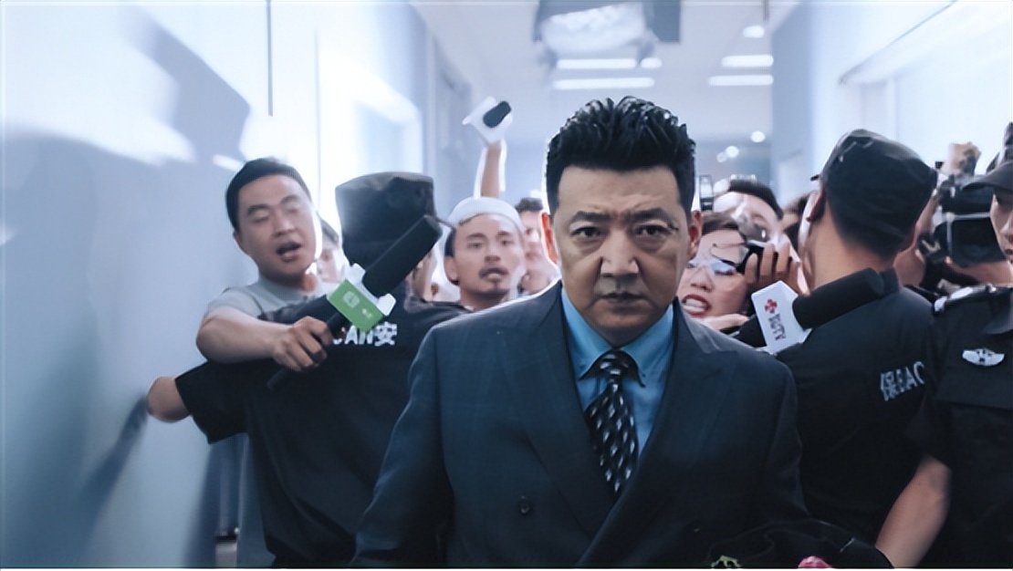 Those explosive acting moments! Wang Yanhui crushed the three film ...