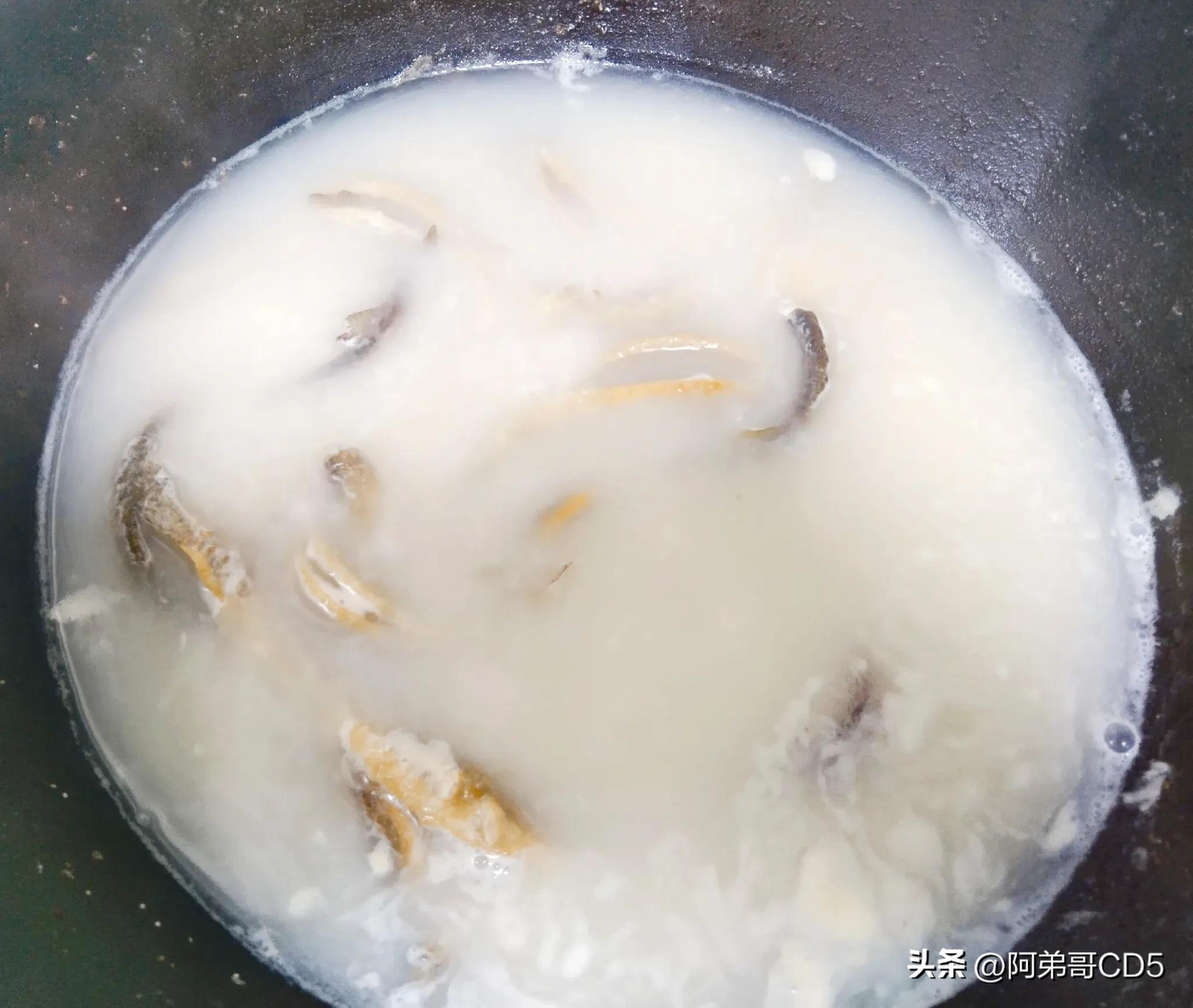 This is the first time I made loach soup. I heard that it is very ...