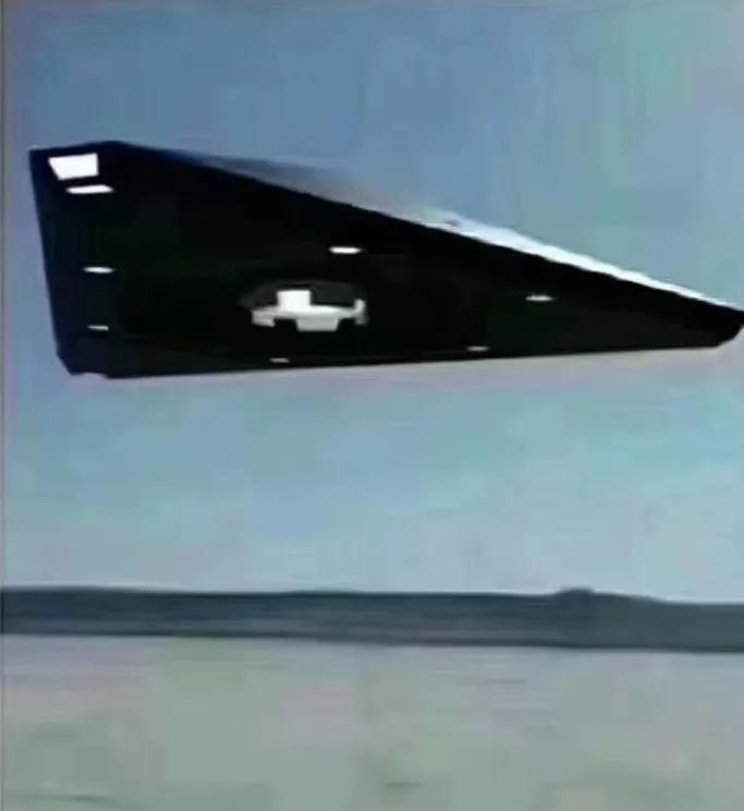 The world's first nuclear-powered fighter jet successfully flew for 15 ...