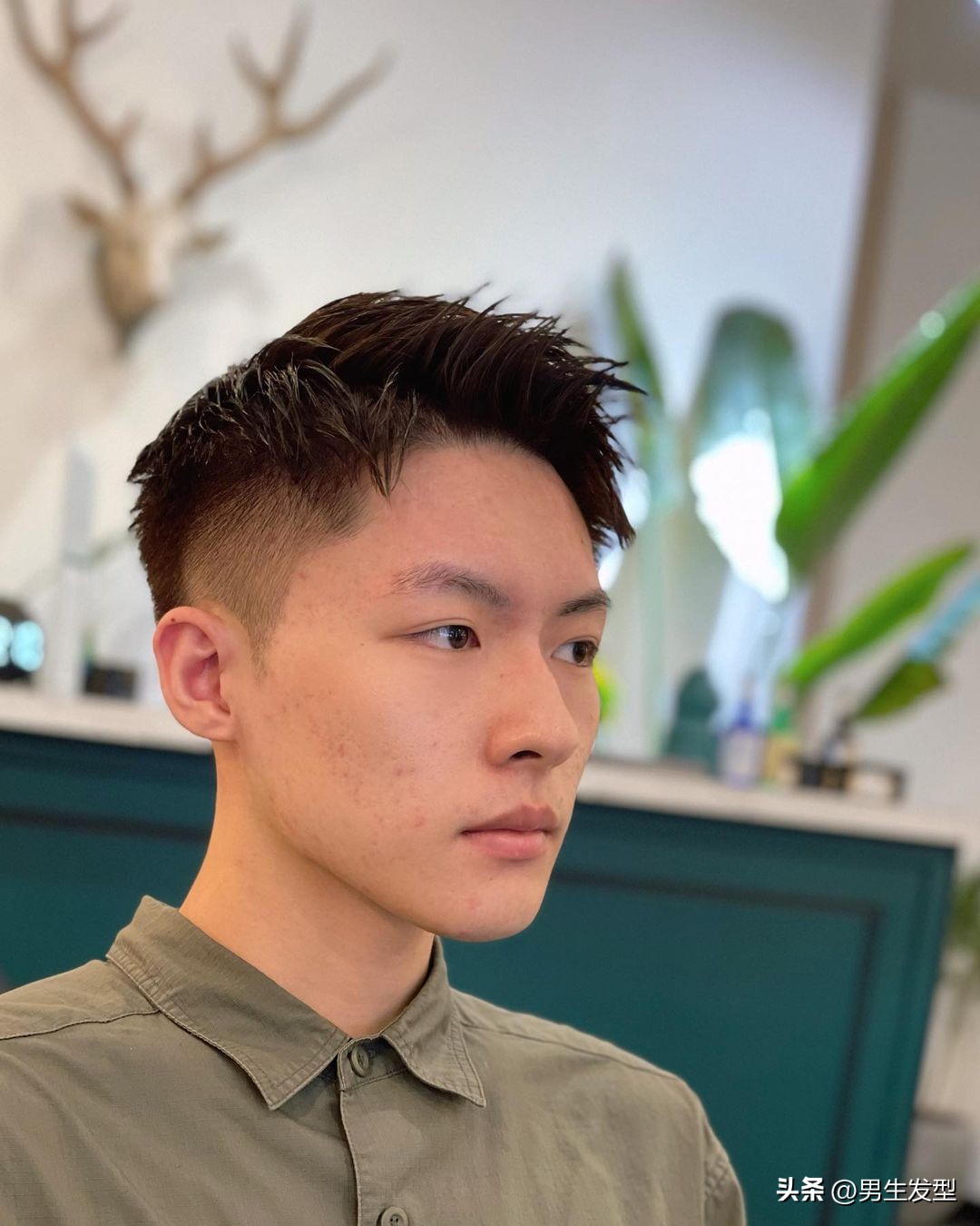 Boys don't only cut their hair with “inches”, these five hairstyles are ...