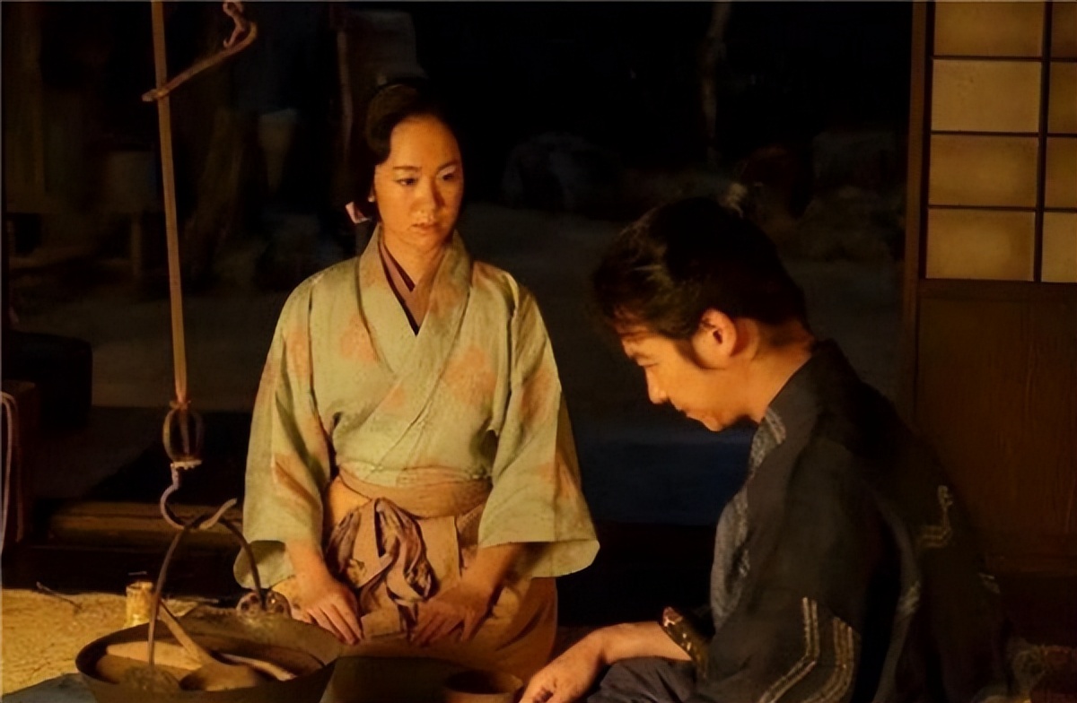 Japan's thousand-year-old habit of "night crawling": In order to reproduce the population by any ...