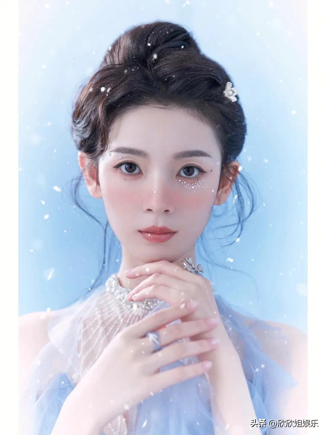 Female star Chen Yao - iNEWS