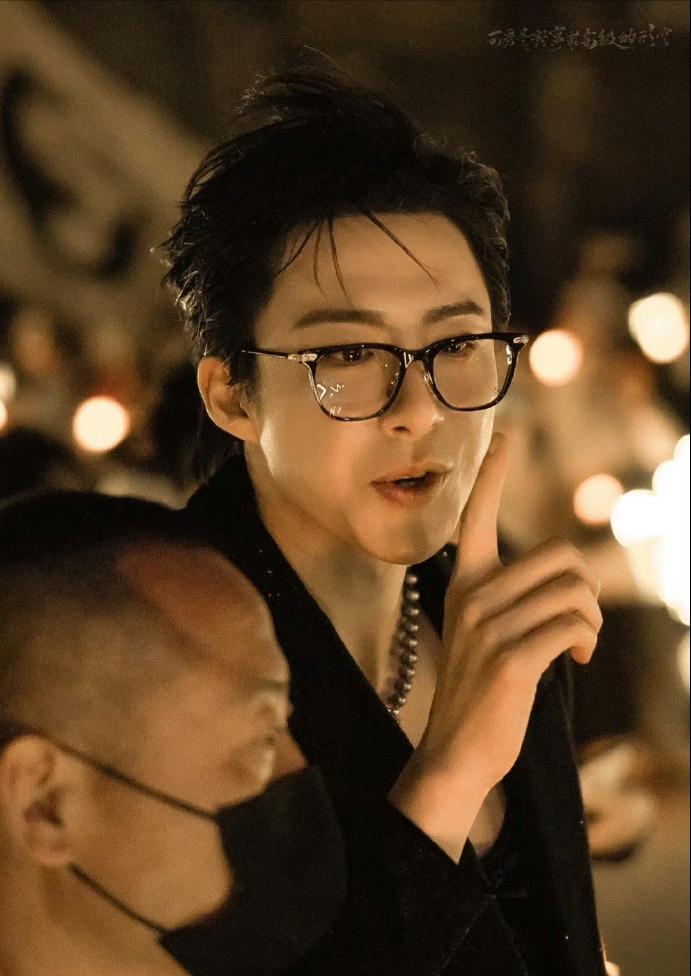 It was revealed that Liu Yuning was divorced and had a baby. I ...