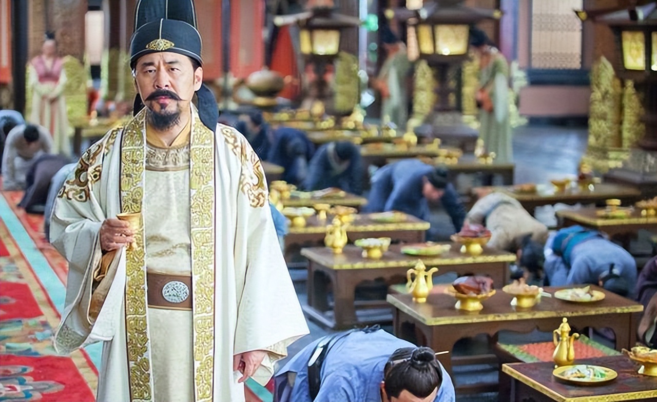 "Gaoliang River Chariot God" Zhao Guangyi, not only poor in fighting ...