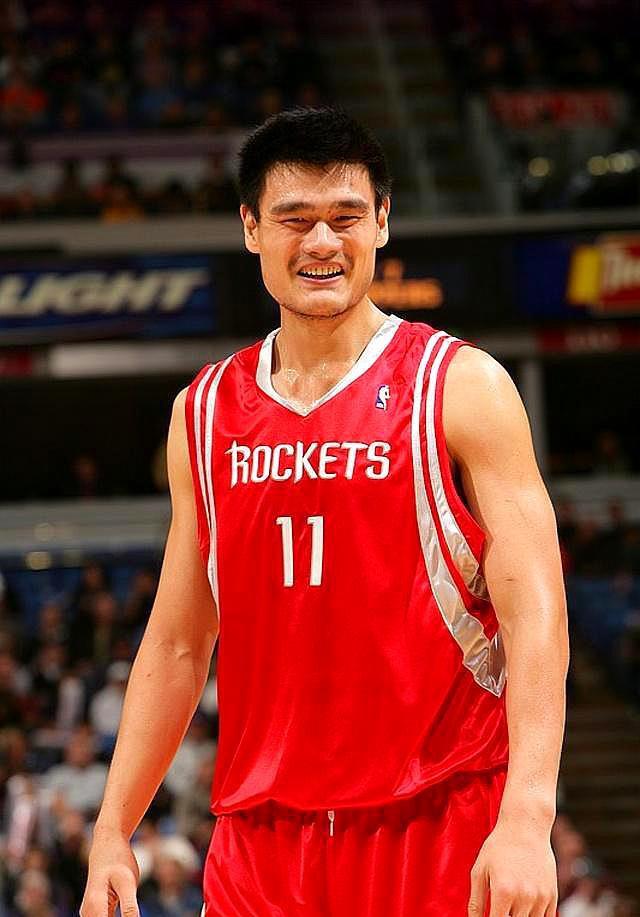 Yao Ming: The years and family warmth of a Chinese basketball legend ...