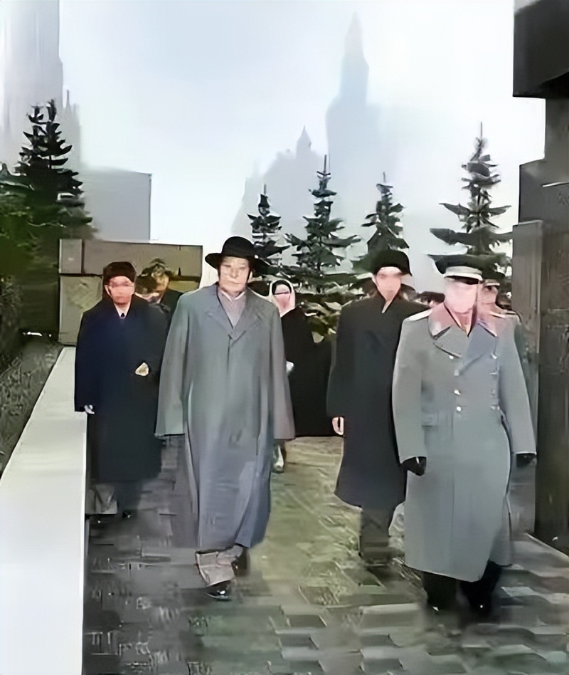 Why did Peng Dehuai want to slap Kim Il Sung? The last time they met: a ...