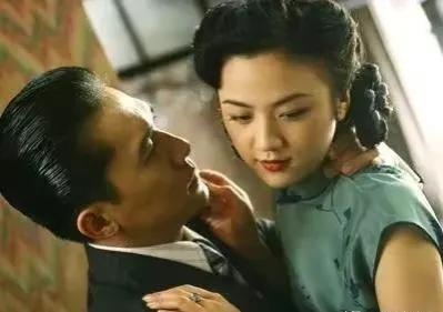 Tang Wei: Lei Jiayin, your ruthless ridicule hurt the wound in my heart for 15 years - iNEWS