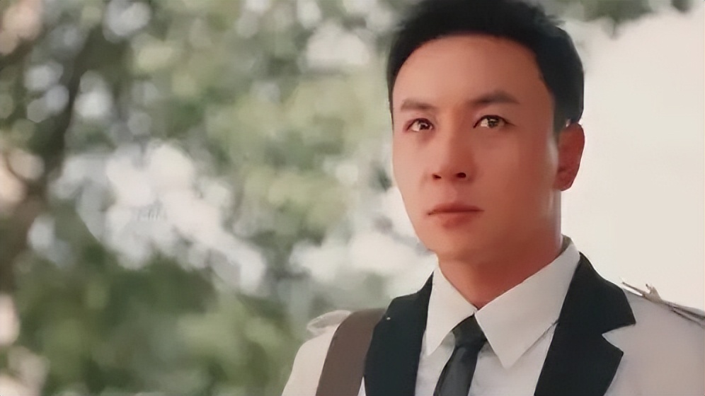 Shi Xiaolong's self-directed and self-acted new movie is a hit when it ...
