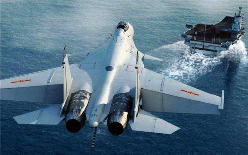 J-15T: It can eject and take off with full fuel and ammunition, and ...