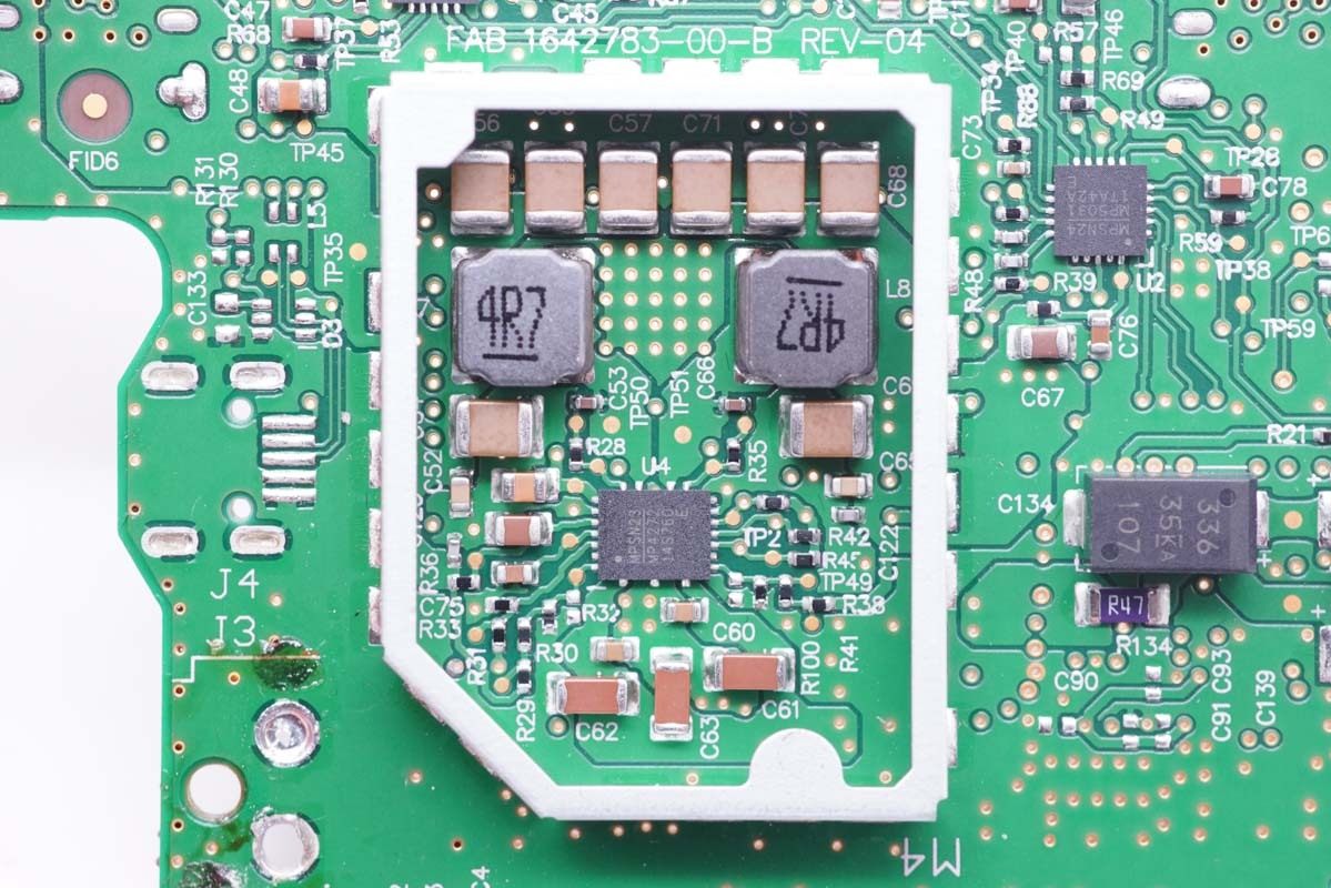 Tesla's latest Model Y USB-C fast charging module is dismantled - iNEWS