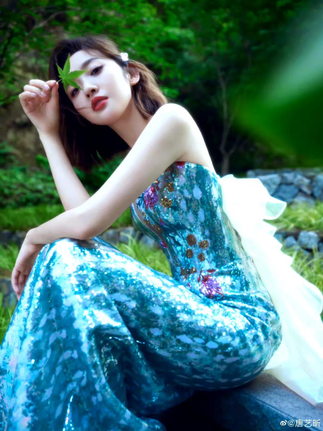 Wang Xiaochen Zhong Chuxi Song Jia - iNEWS