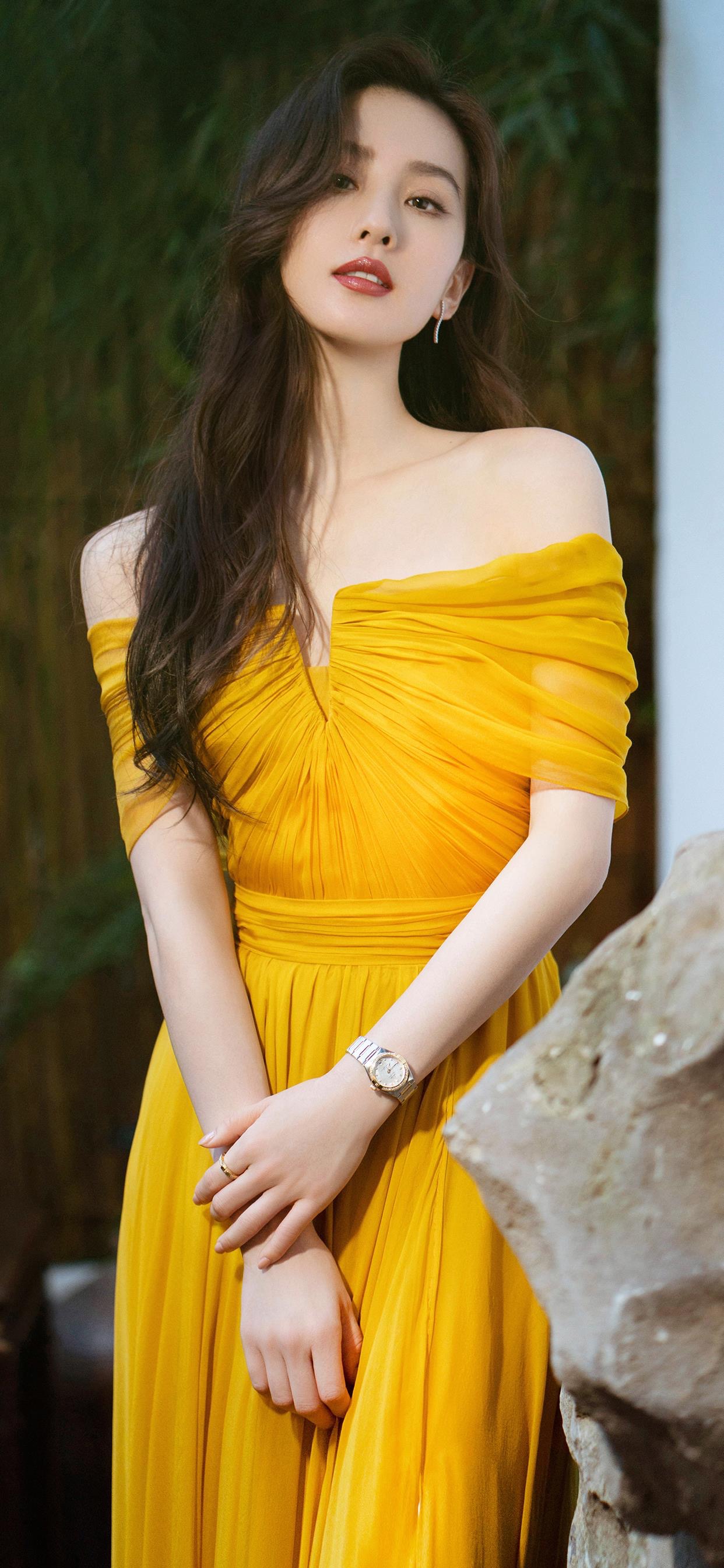 Cecilia Liu - the beauty of a slender figure - iMedia