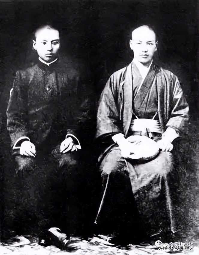 The Young Chiang Kai-shek's Enlistment in the Army (1905-1920) - iNEWS