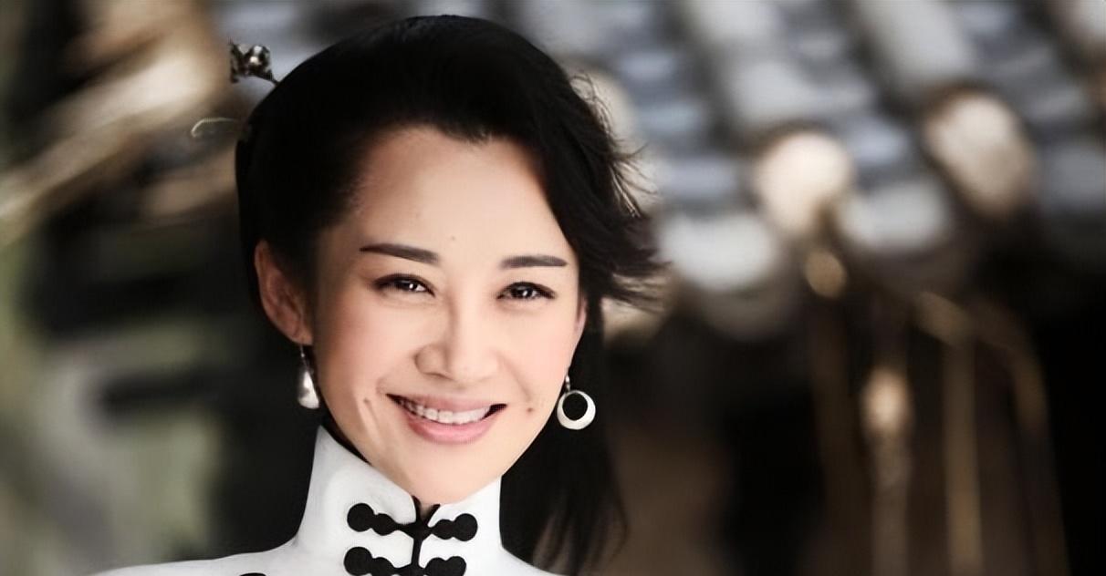 "Time has not lost its charm, Xu Qing performs a classic!" - iMedia