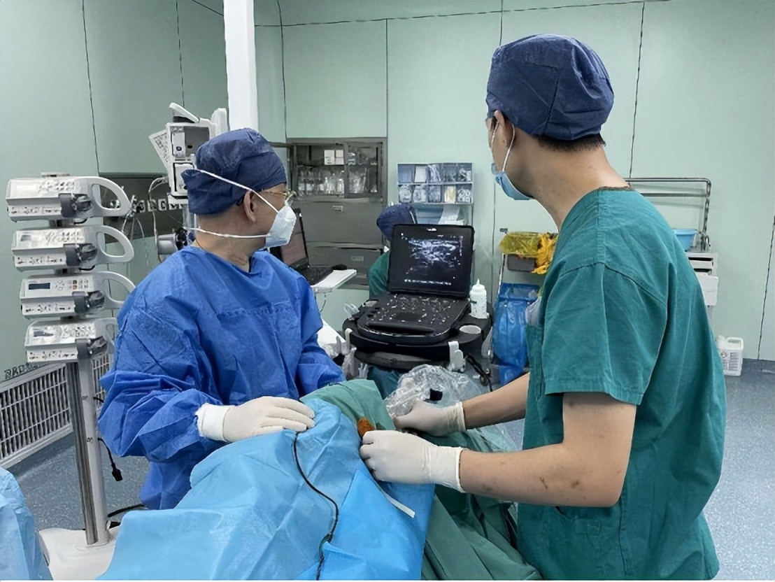 Thoracic back pain tracing thoracic facet joints - iNEWS