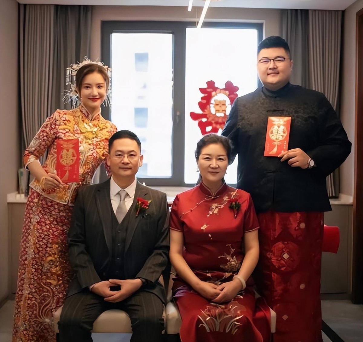 Million-dollar internet celebrity "Monkey Brother Talks about Cars ...