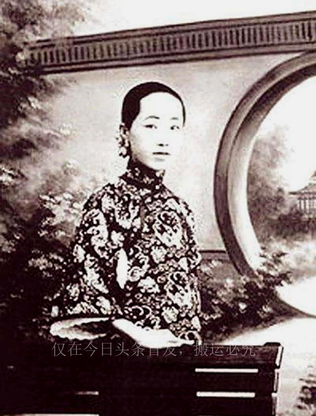 Liang Qichao's concubine, Wang Guiquan, was born as a maid, but Liang ...