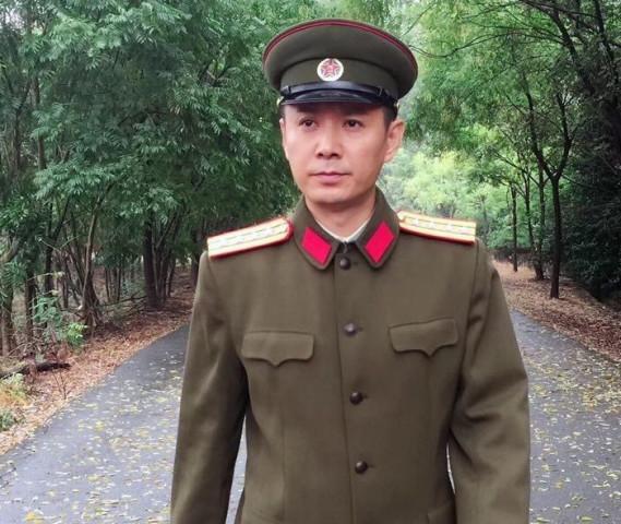 The development of PLA uniforms (2) - iNEWS