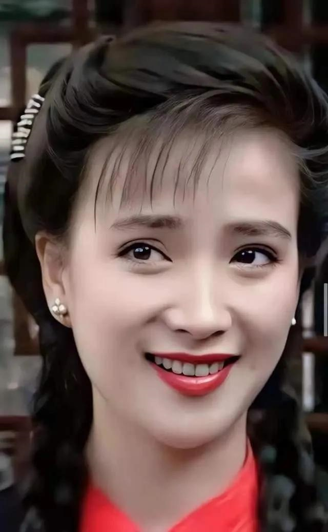 She has acted in four famous novels, abandoned her boyfriend who lived ...