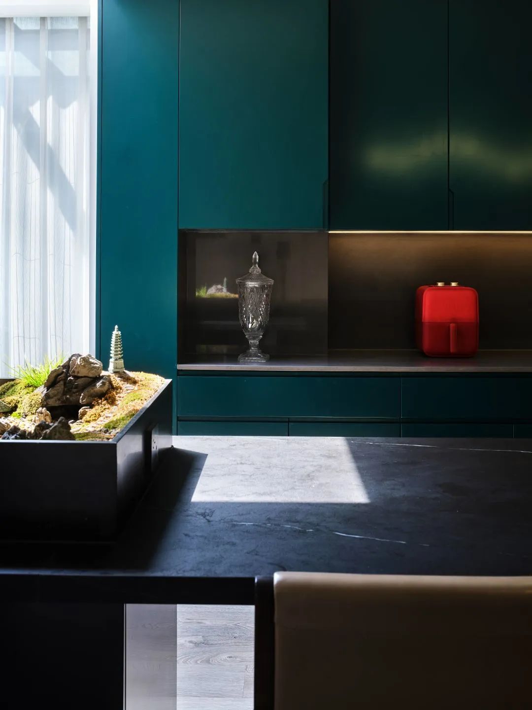 New works designed by Gan Ping, Zhang Weihuang and Tian Shiyu / Taihe ...